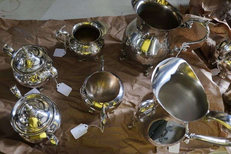 Collection of Vintage Silver Plated Serving Ware - Lawler Auction Company