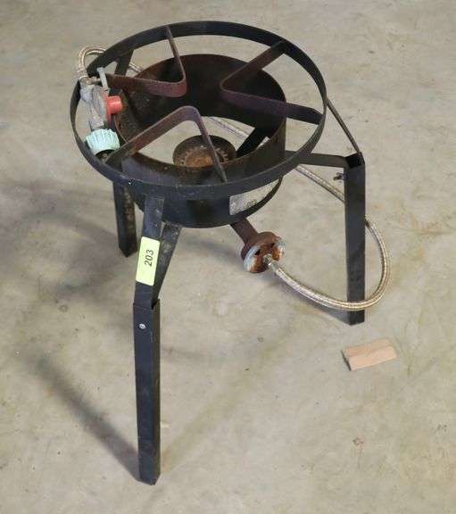 Propane Fish Cooker - Lawler Auction Company