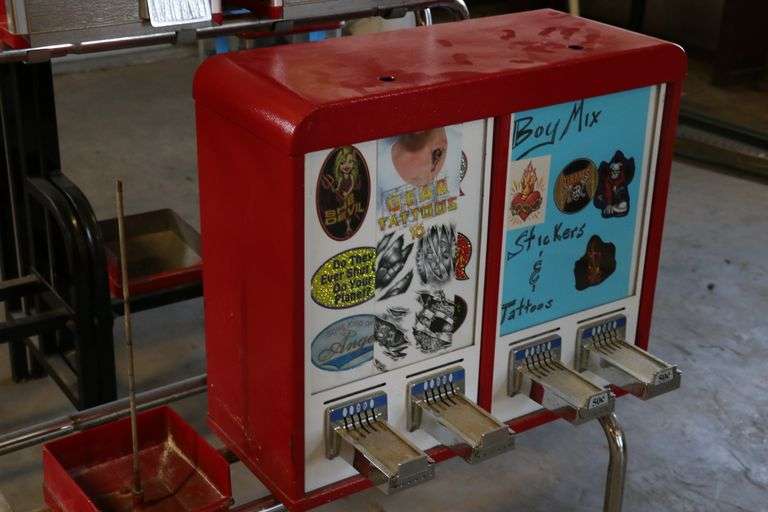 STICKER & GUMBALL VENDING MACHINES - Lawler Auction Company