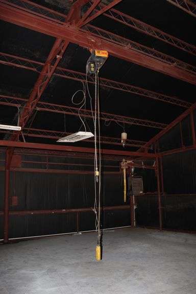 Free Standing Monorail / KCI Hoist - Lawler Auction Company