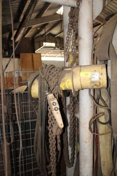 BUDGIT 1-TON HOIST - Lawler Auction Company