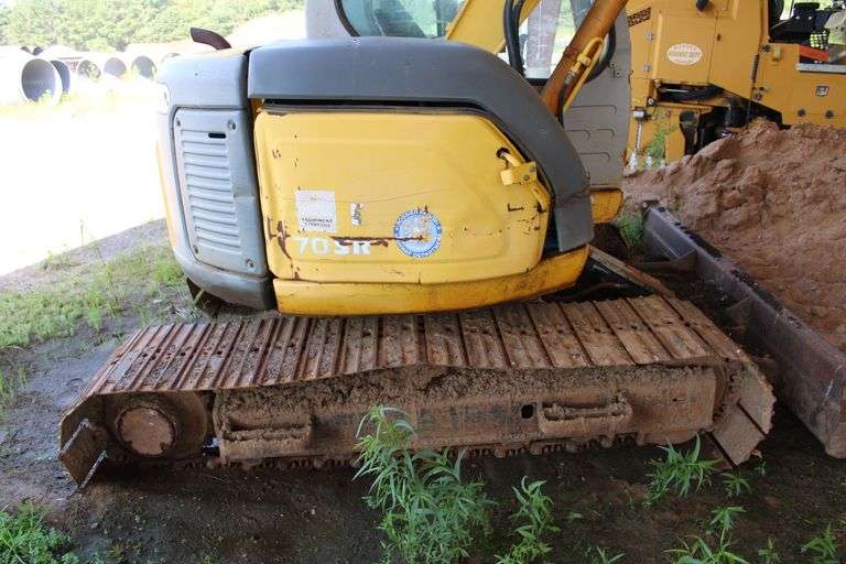 2006 KOBELCO 70SR EXCAVATOR - Lawler Auction Company