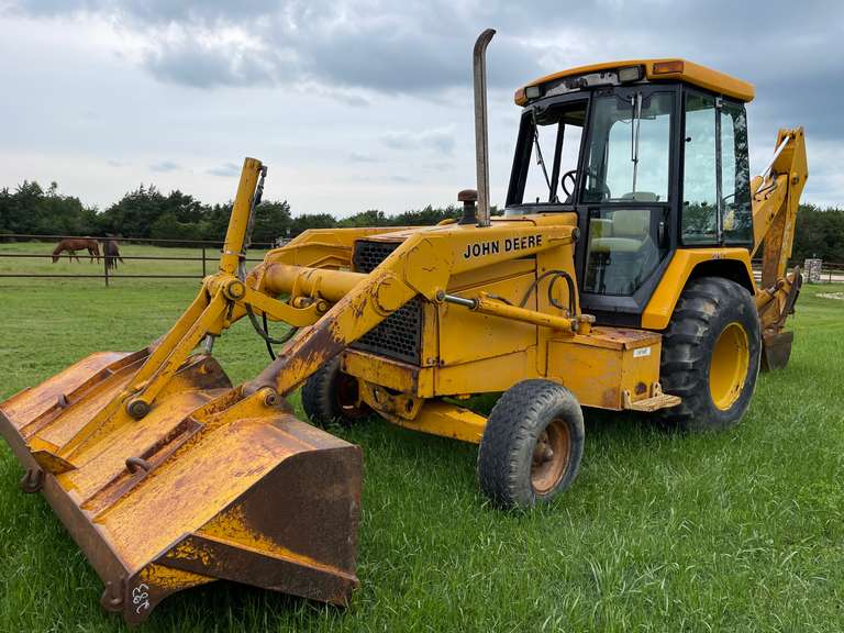 John Deere 300D Loader Backhoe - Leap Auctions, LLC