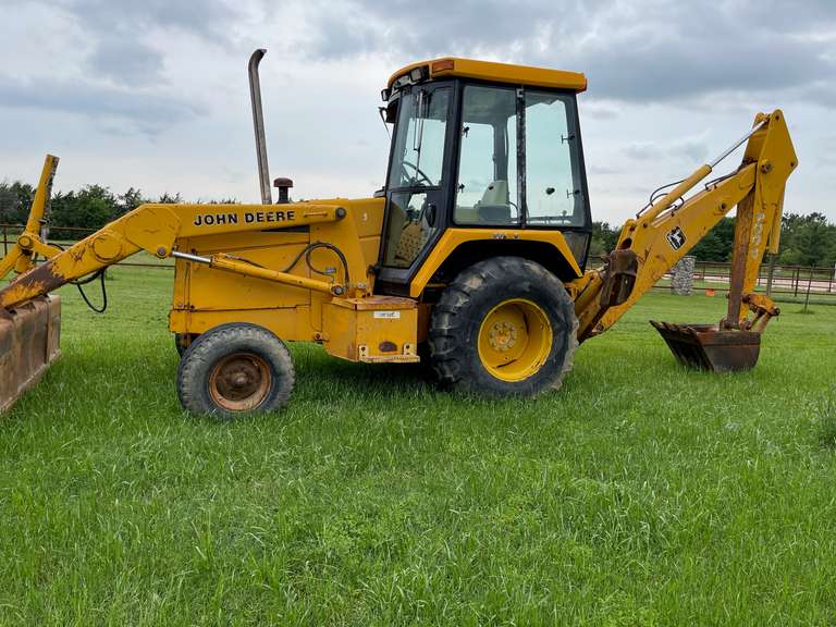 John Deere 300D Loader Backhoe - Leap Auctions, LLC