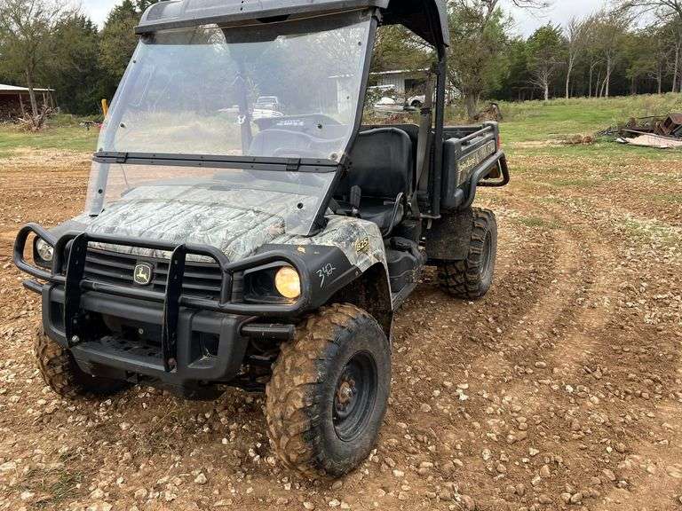 John Deere 825i Gator 4x4 Gas - Leap Auctions, LLC