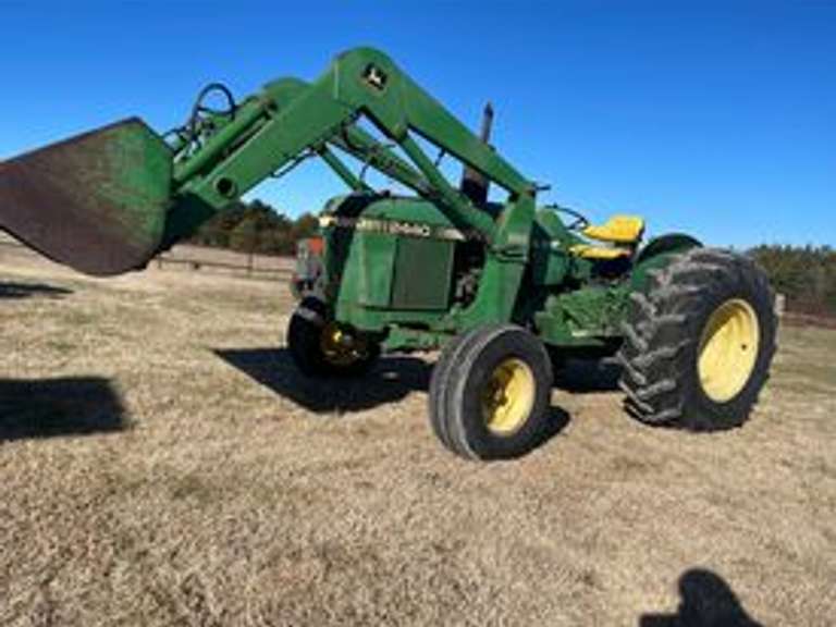 John Deere 2440 Tractor - Leap Auctions, LLC