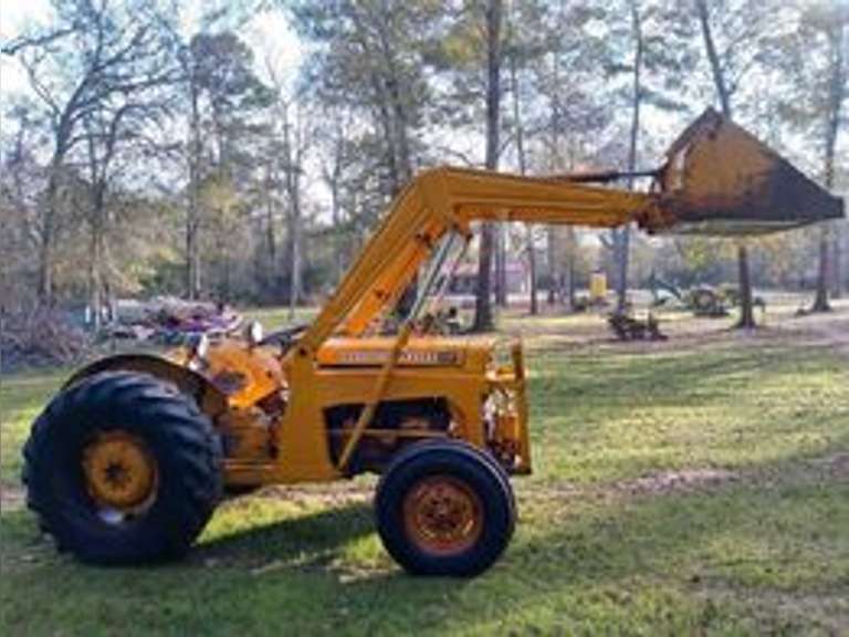 Massey Ferguson 2135 Tractor - Leap Auctions, LLC