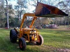 Massey Ferguson 2135 Tractor - Leap Auctions, LLC