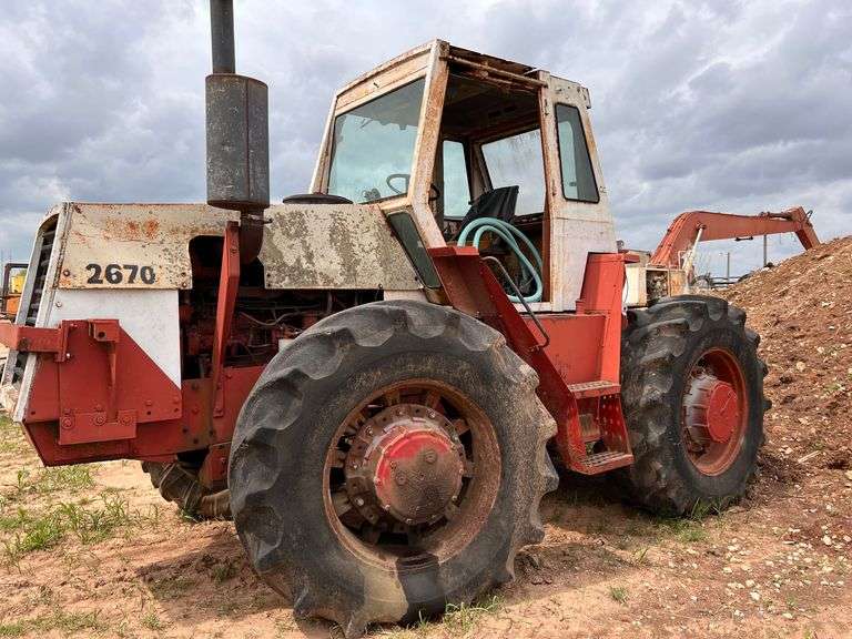 Internatinoal 2670 Tractor - Leap Auctions, LLC