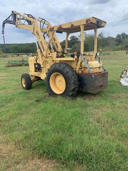 Ford loader Tractor w/ Stinger - Leap Auctions, LLC