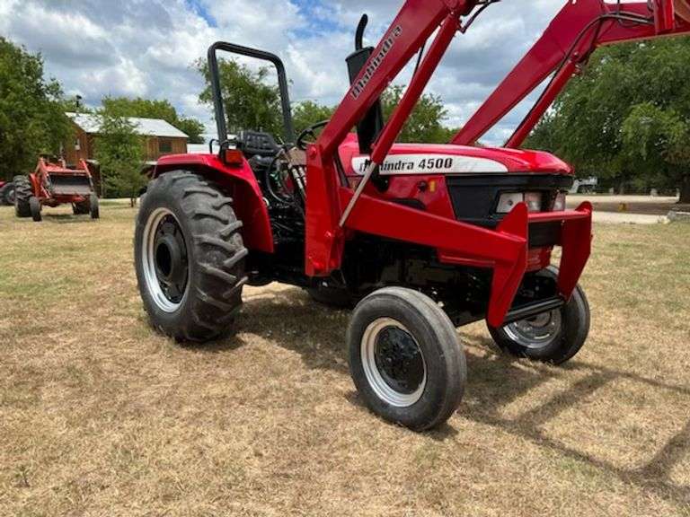 Mahindra 4500 Tractor 1060hrs - Leap Auctions, LLC