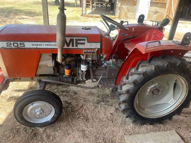 Massey Ferguson 205 Tractor - Leap Auctions, LLC