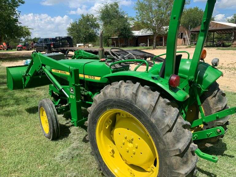 John Deere 950 Diesel Tractor - Leap Auctions, LLC