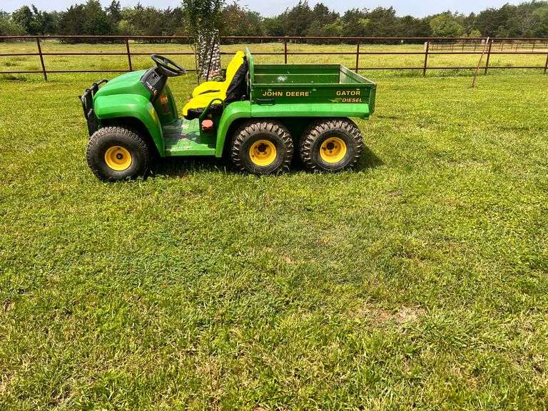 John Deere Diesel Turf Gator ATV/UTV 1 Mexia TX - Leap Auctions, LLC