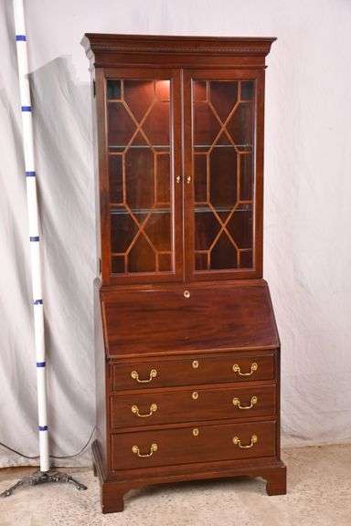 Jasper Cabinet Co. mahogany slant front secretary; 931-287 - R.H. Lee ...