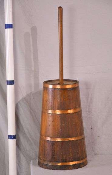 Vintage butter churn with dasher; 14419-040 - R.H. Lee & Co. Auctioneers