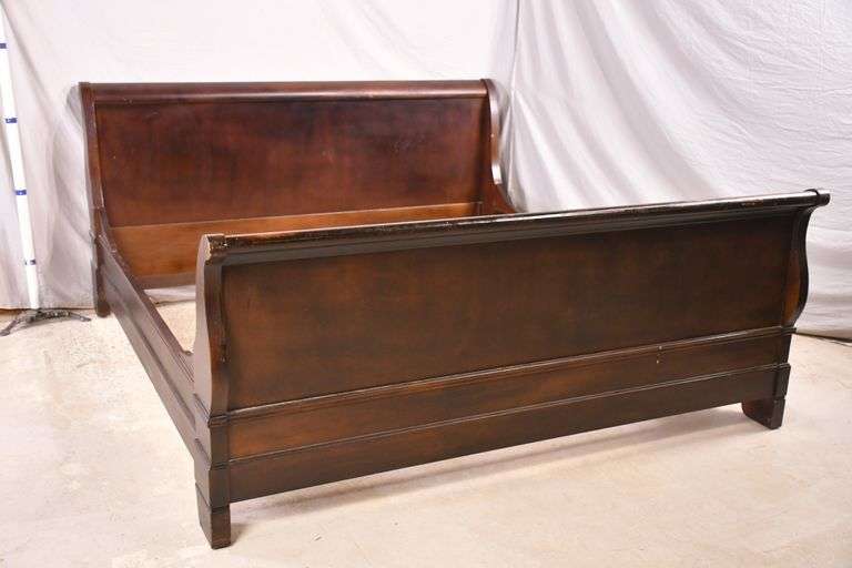 Cherry king size sleigh bed with rails; 1037-388 - R.H. Lee & Co ...