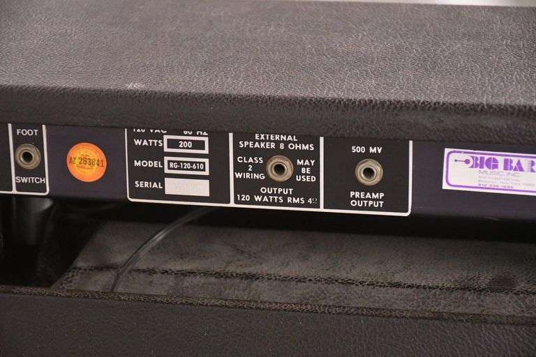 Randall "Commander VI" large amp; 55-9945 - R.H. Lee & Co. Auctioneers