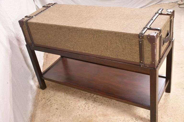 Haverty luggage-look 2 tier console table with 3 drawers; 336-2670 - R ...