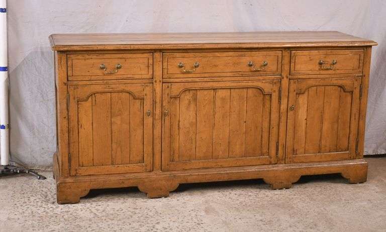 Distressed farmhouse style sideboard; 68-3341 - R.H. Lee & Co. Auctioneers
