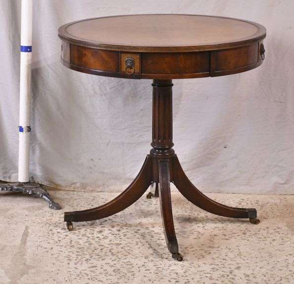 Beacon Hill round mahogany 2 drawer lamp table with leather top; 68 ...