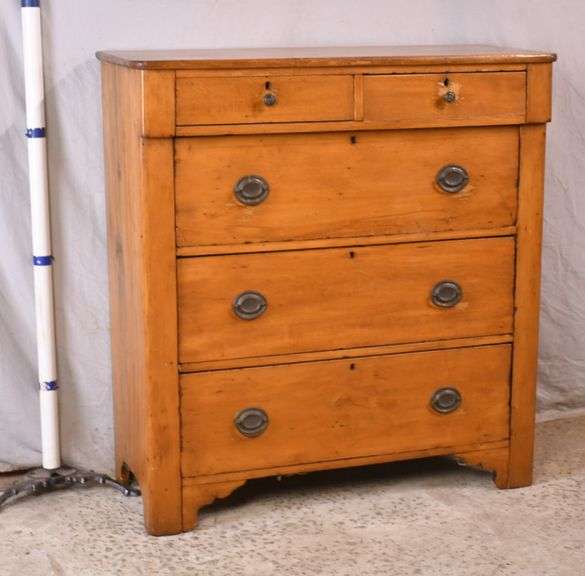 Early 2 Over 3 Drawer Chest 13880 089 R H Lee Co Auctioneers early-2-over-3-drawer-chest-13880-089-r-h-lee-co-auctioneers
