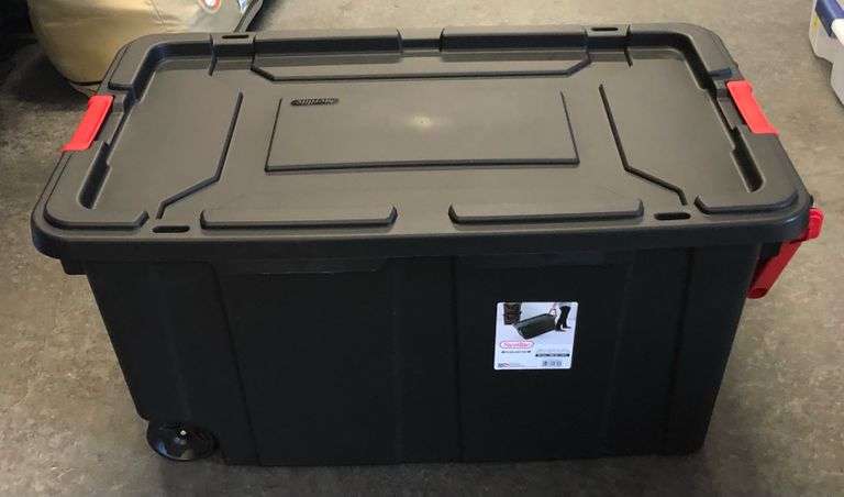 Sterilite 40 gallon wheeled storage container - Lexington Online Auction