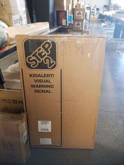Step2 KidAlert! Visual Warning Signal - Lexington Online Auction