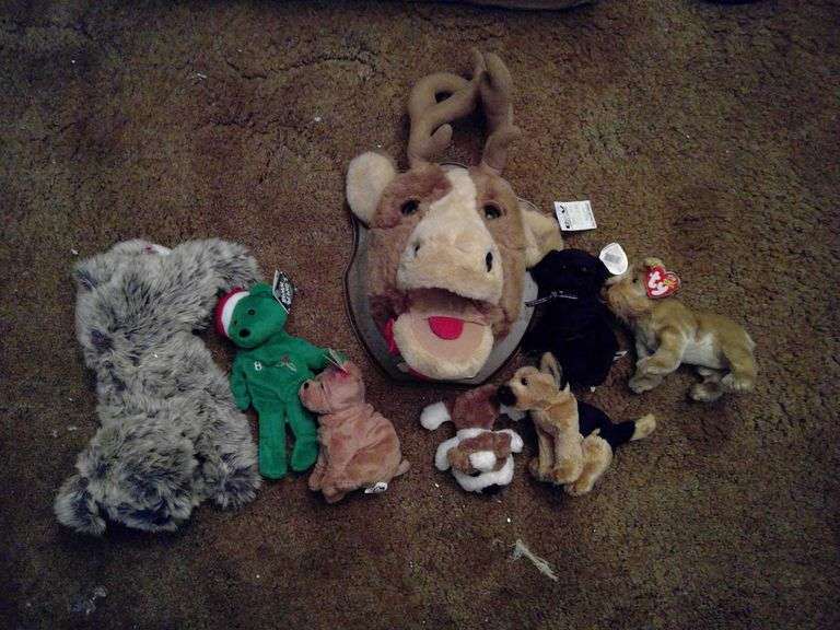 Talking Moose and Stuffed Animals - Land of Goshen Auction House