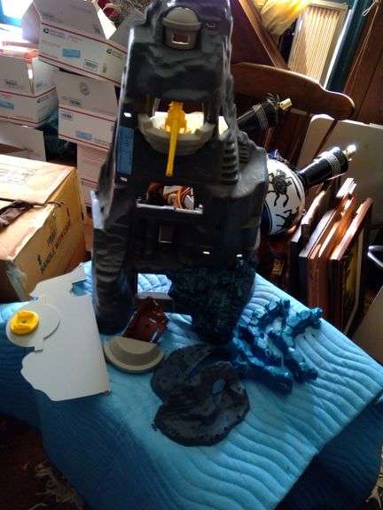 Army Man fort - Land of Goshen Auction House