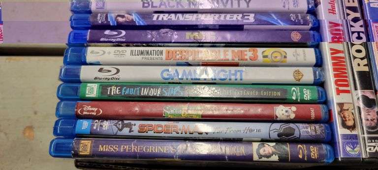 (44) DVD & Blue Ray Movies - Lee Real Estate & Auction Service