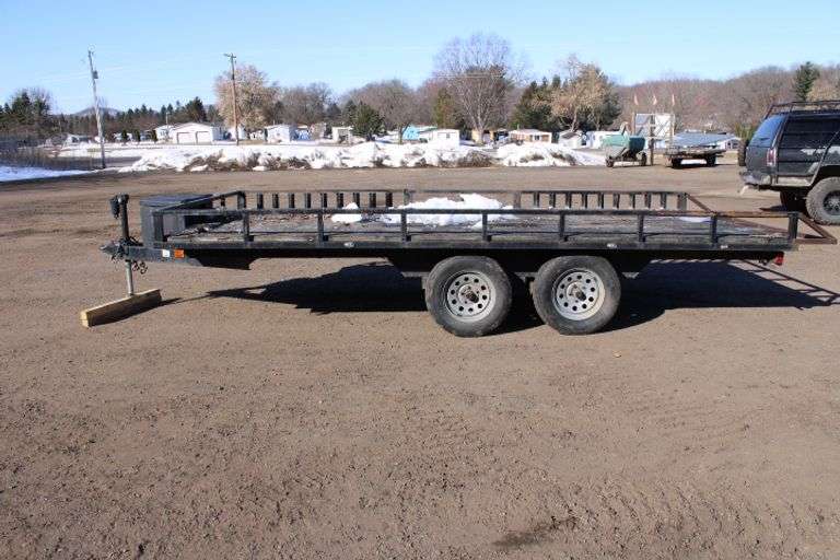 16-ft. Tandem Trailer - Lee Real Estate & Auction Service