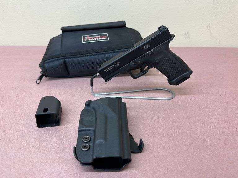 Advantage Arms Freedom Wolf .22LR Semi Auto Pistol - Lee Real Estate ...