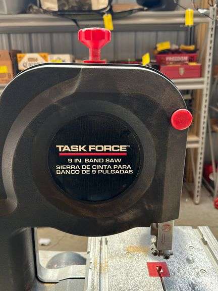 Task Force 9” Band Saw - Lee Real Estate & Auction Service