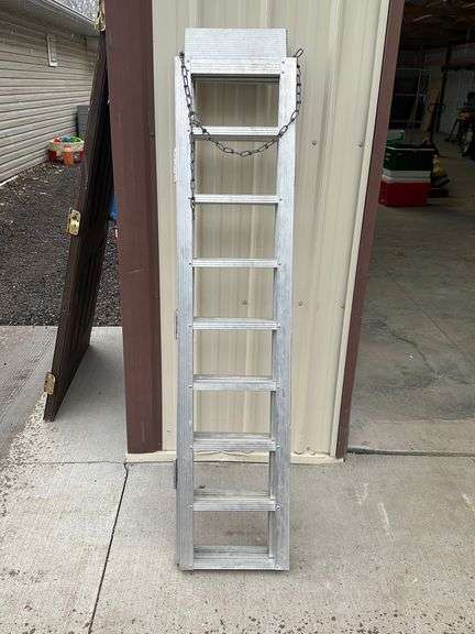 Fulton Tri Fold ATV Ramps - Lee Real Estate & Auction Service