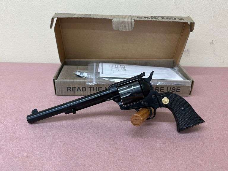 Chiappa .17 HMR Revolver - Lee Real Estate & Auction Service