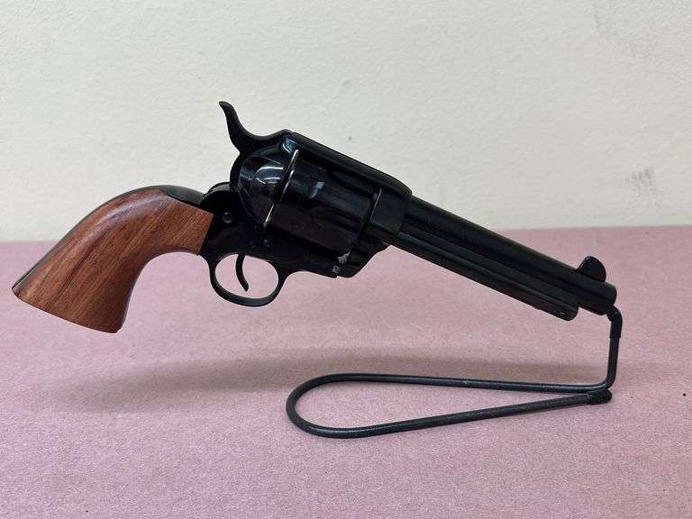Heritage 45 Long Colt Revolver - Lee Real Estate & Auction Service