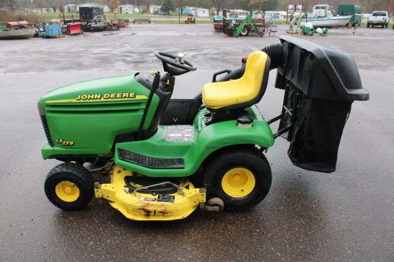 John Deere LX279 riding mower w/power bagger - Lee Real Estate ...