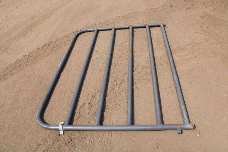 6' steel pipe gate, 1 1/2" pipe - Lee Real Estate & Auction Service