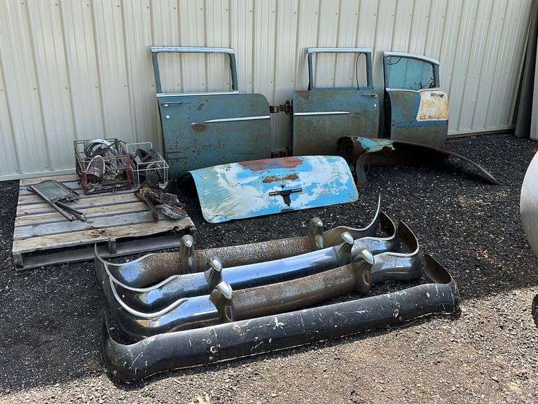 1955 Chevy Parts - Lee Real Estate & Auction Service