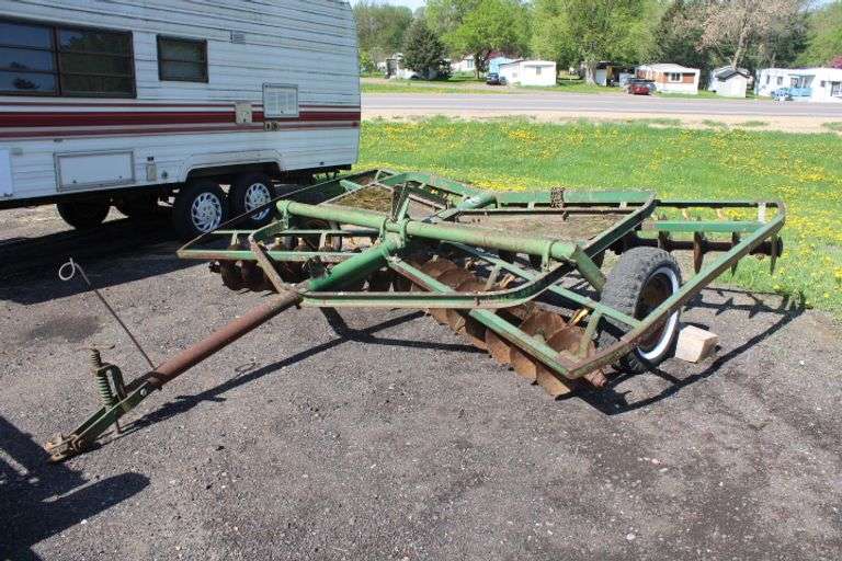 John Deere 13-ft. Field Disk - Lee Real Estate & Auction Service
