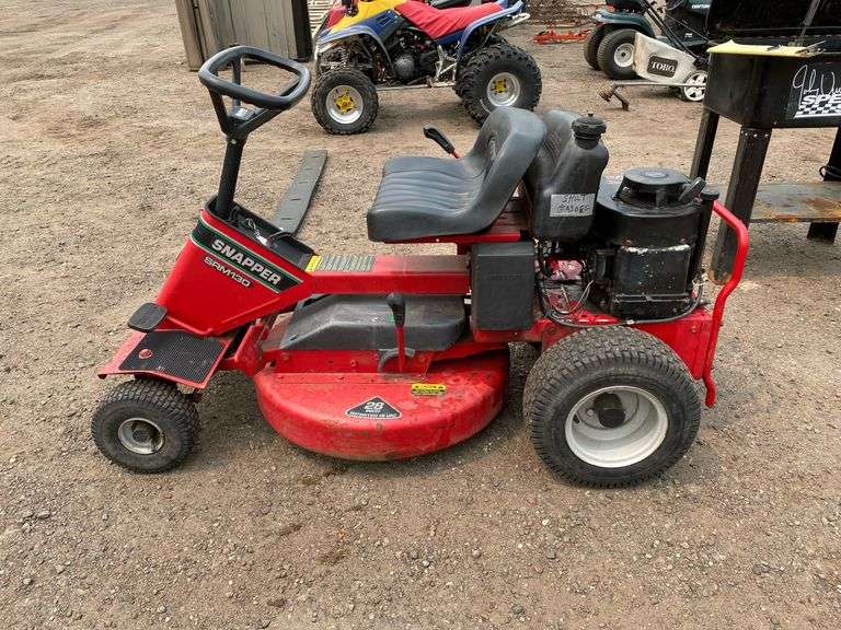 Snapper 28" Riding Mower - Lee Real Estate & Auction Service