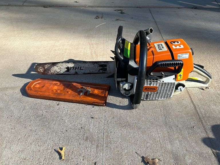Stihl MS460 Chainsaw - Lee Real Estate & Auction Service