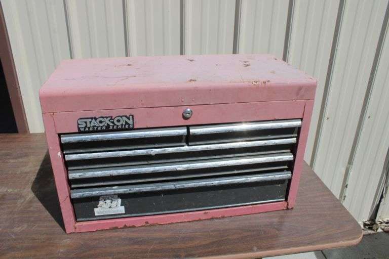 26" Stack-On Tool Chest - Lee Real Estate & Auction Service