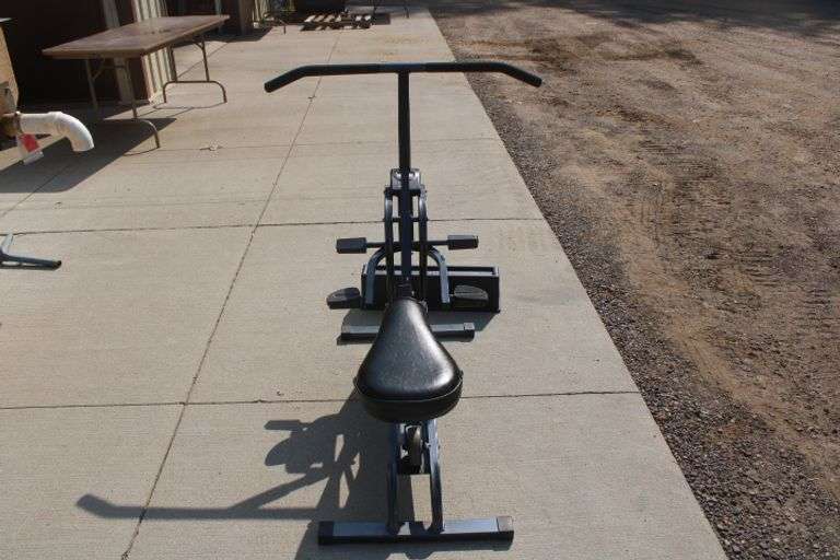 Health Rider exercise machine - Lee Real Estate & Auction Service