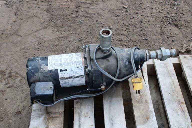 Simer Water Pump - Lee Real Estate & Auction Service
