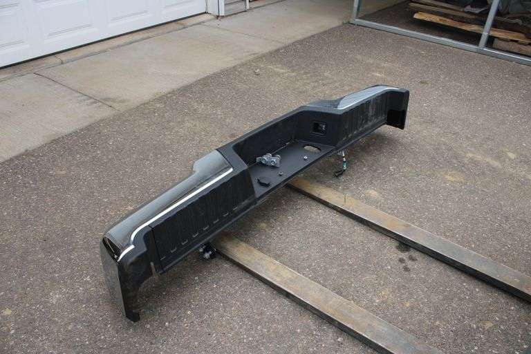 Ford F250 rear bumper (new) - Lee Real Estate & Auction Service