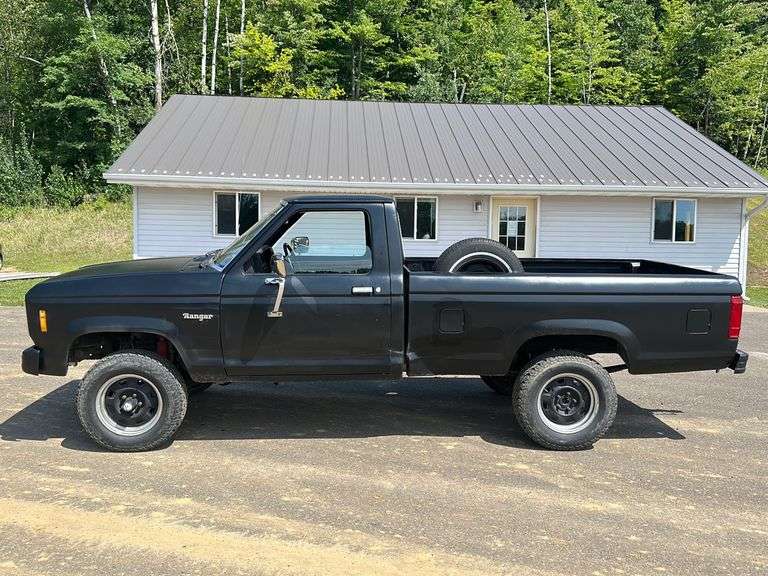 1983 Ford Ranger - Lee Real Estate & Auction Service