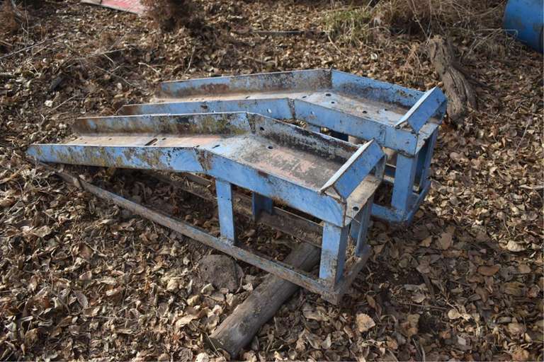 Blue heavy duty ramps - Adam Marshall Land & Auction, LLC