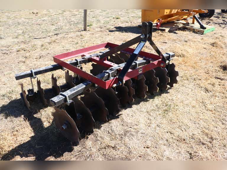 6ft. Disc, 3pt. - Adam Marshall Land & Auction, LLC